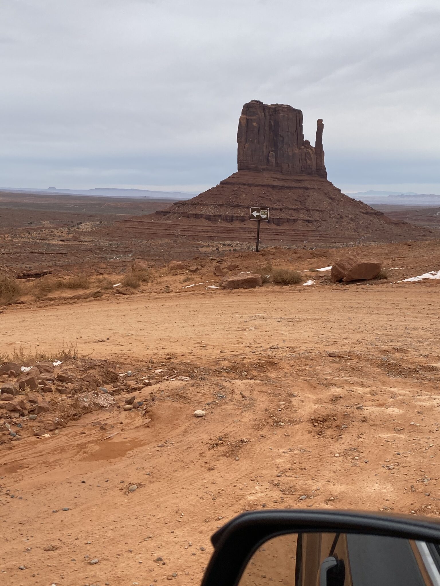 Moab to Monument Valley Tribal Park Roadtrip | GhoomnaPhirna